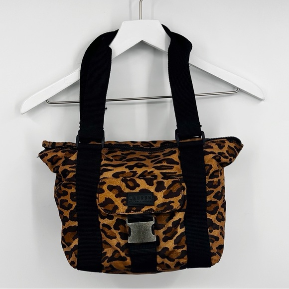 Lauren Ralph Lauren | Bags | Lauren Ralph Lauren Leopard Print Bag ...